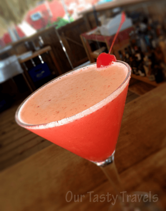 Photo of the Week: Rojo Poison Cocktail at Rojo Lounge, Ambergris Caye ...